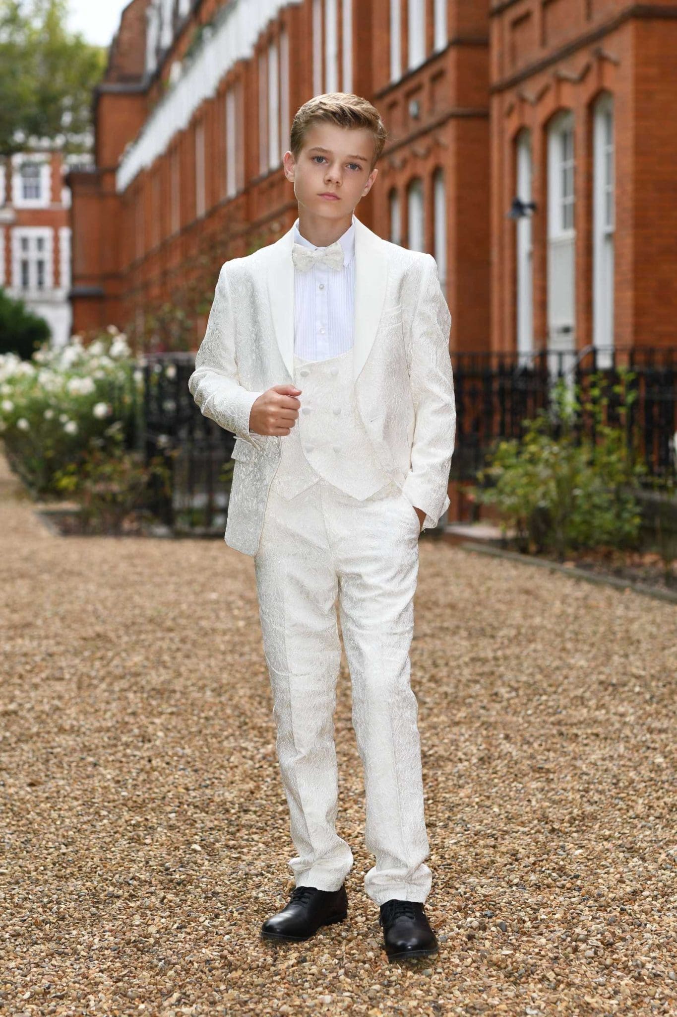 Boys Ivory Communion Suit in the UK
